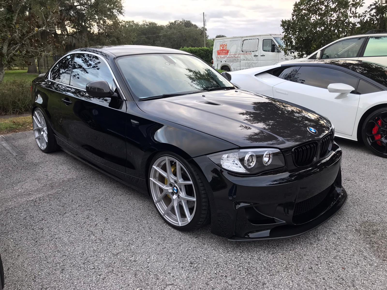 BMW E82 1 Series Carbon Fiber Front Splitter for 1M Replica Bumper ...