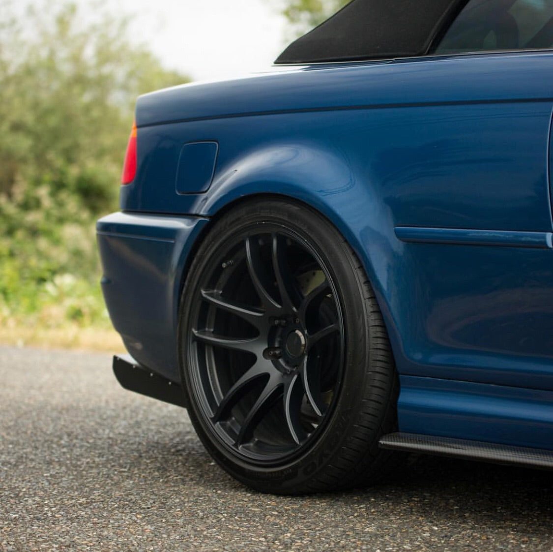 ECPR - Set of E46 M3 Rear Bumper Splitters with Fins – EuroCustomsPR